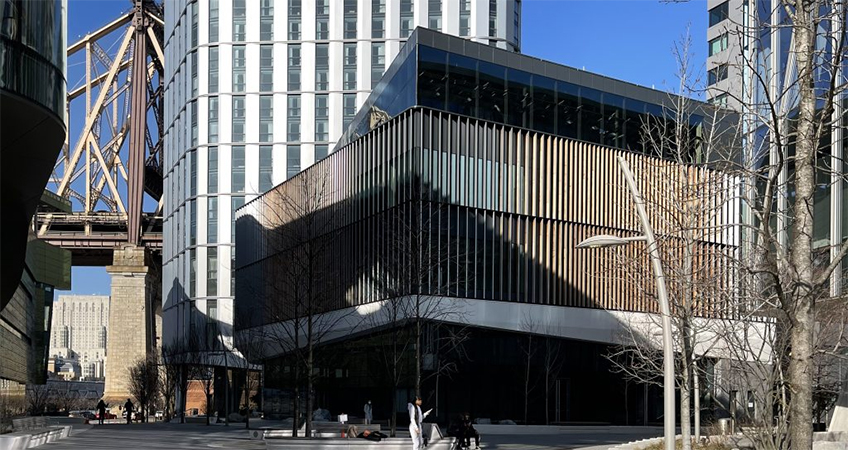 Graduate Hotel - The Skyscraper Center